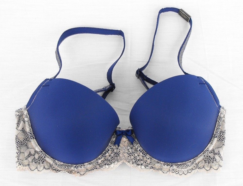 Victorias Secret Dream Angels Bra Lined Demi Perfect Lace Bling