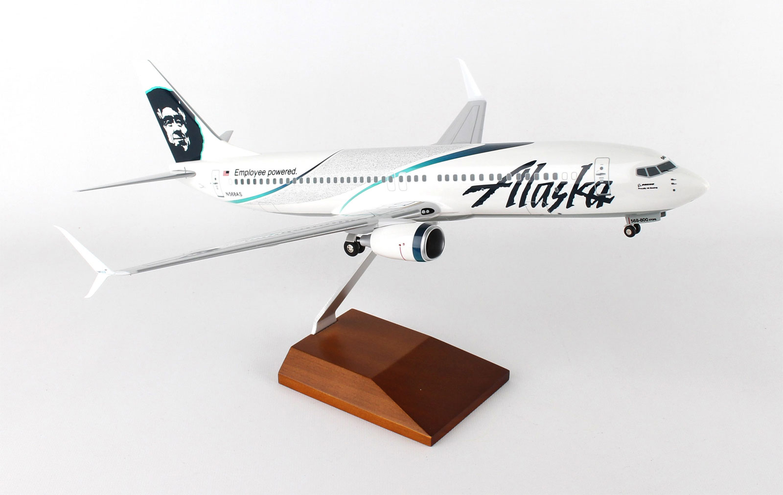 Skymarks Alaska 737-800 1/100 Employee Powered Airplane Model with ...