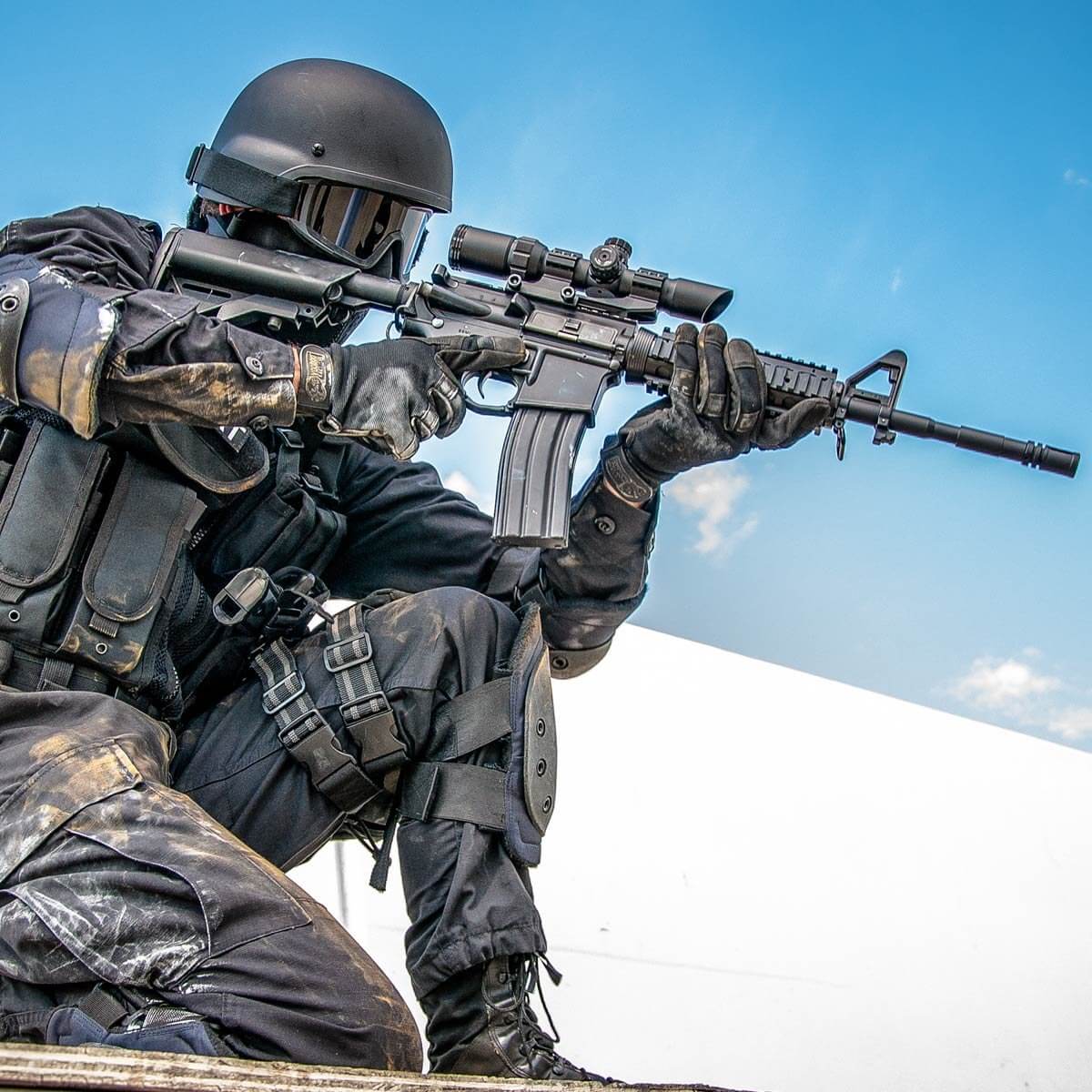 Barska 1-4x28 IR SWAT-AR Tactical Mil Rifle Scope w/ Glasses and ...