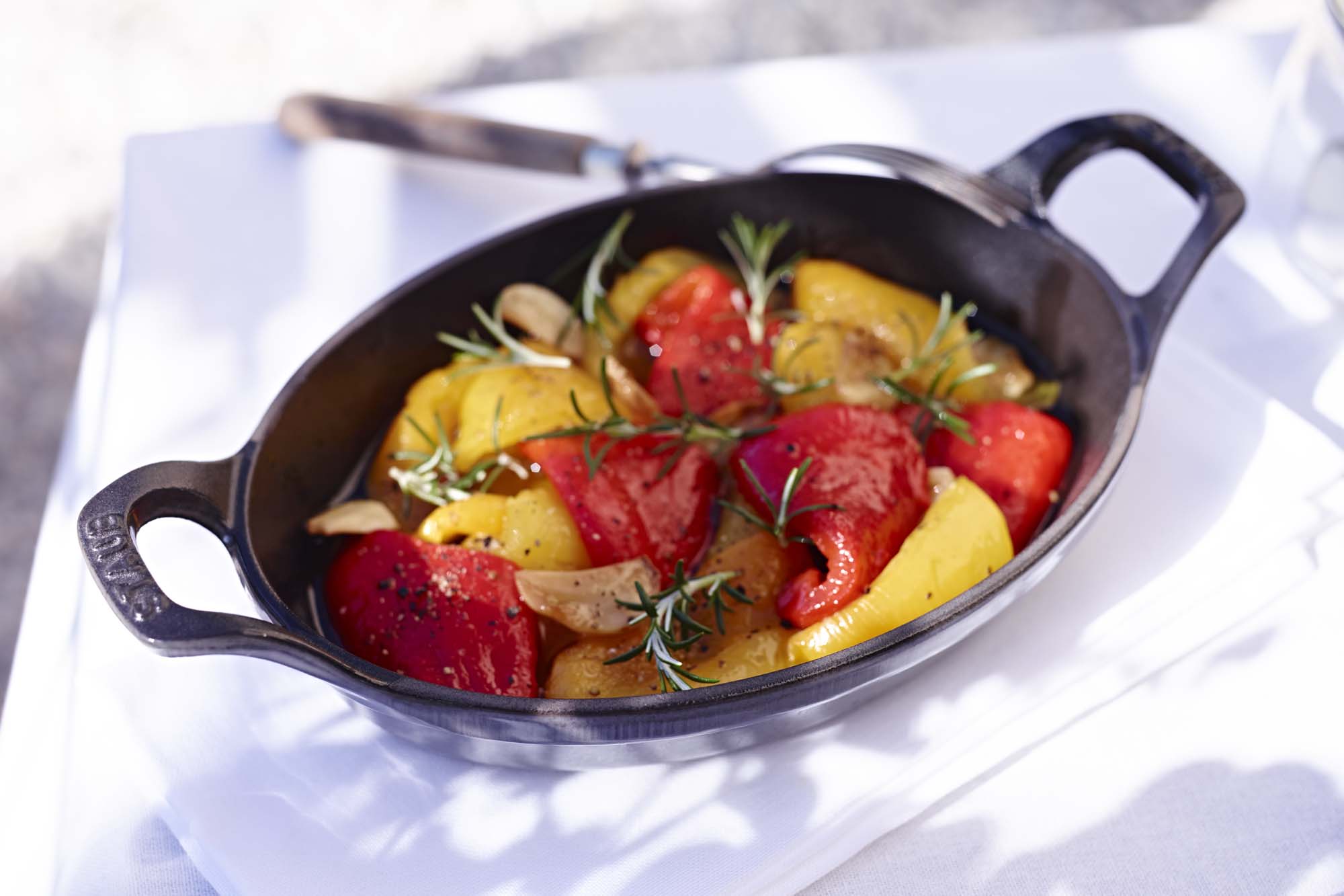 Staub Mini Oval Cast Iron Roasting Dish 8oz Graphite Grey 1301318 for ...