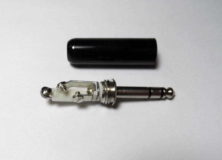 Adaptors Connectors - Microphone Plugs - Nationwide Radio & Eq. Sales LLC