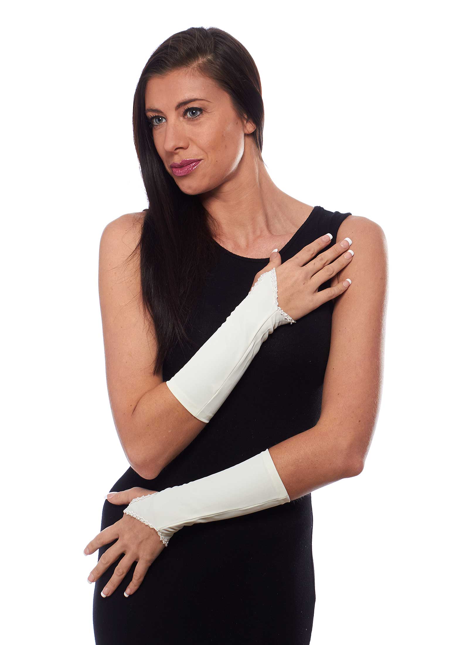 Delicate Daisy Fingerless Gloves with Floral Trim