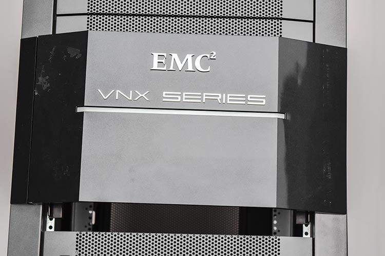 EMC T-RACK1 VSX Series 40U Network Server Storage Rack Cabinet ...